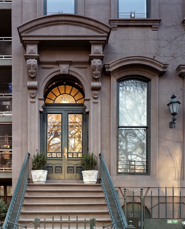 RUTHERFORD GARDENS – TRIARCH